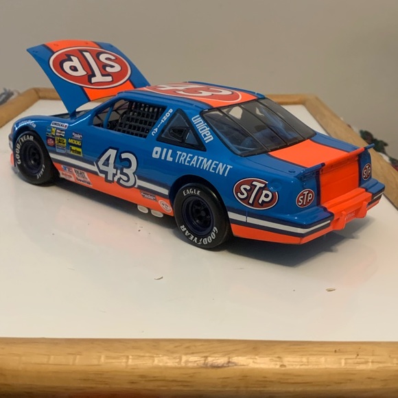 ERTL | Toys | Vintage Richard Petty Nascar 18 Ertl Stp Pontiac Grand ...